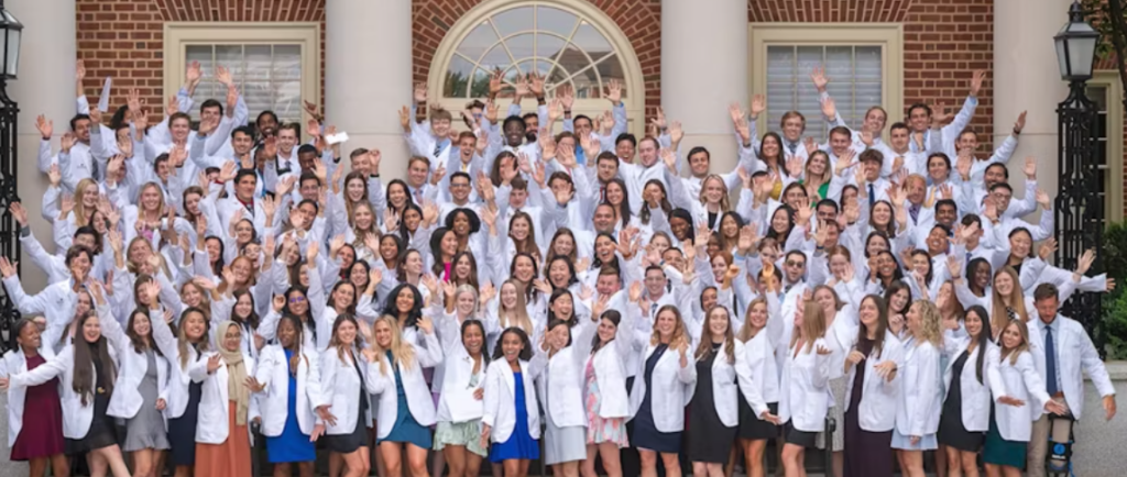 Wake Forest Welcomes Medical and PA Students at White Coat Ceremony ...